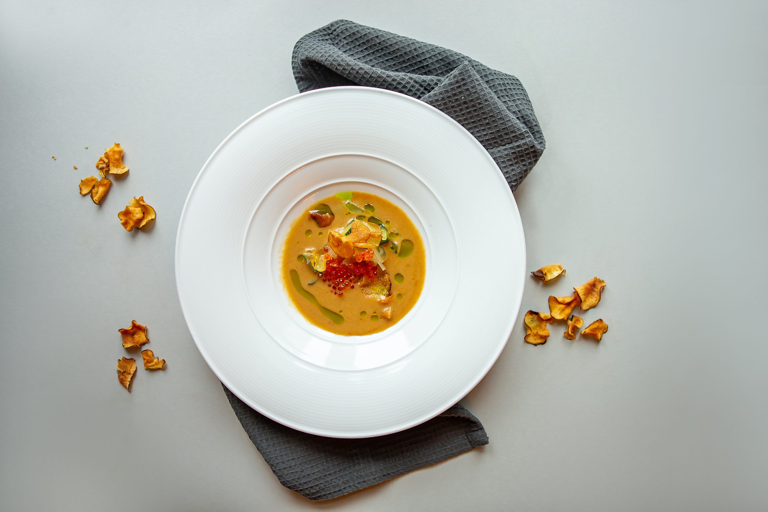 Skalldyrsuppe med kamskjell – Smak av kysten